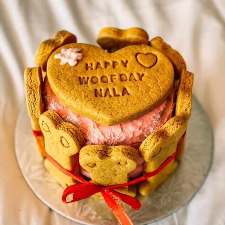 Bones All Around – Mimi and Munch SA